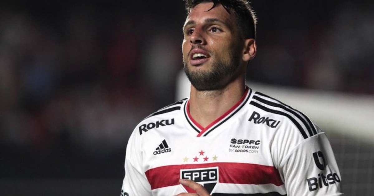 Calleri busca trinca nos clássicos do São Paulo nesta temporada