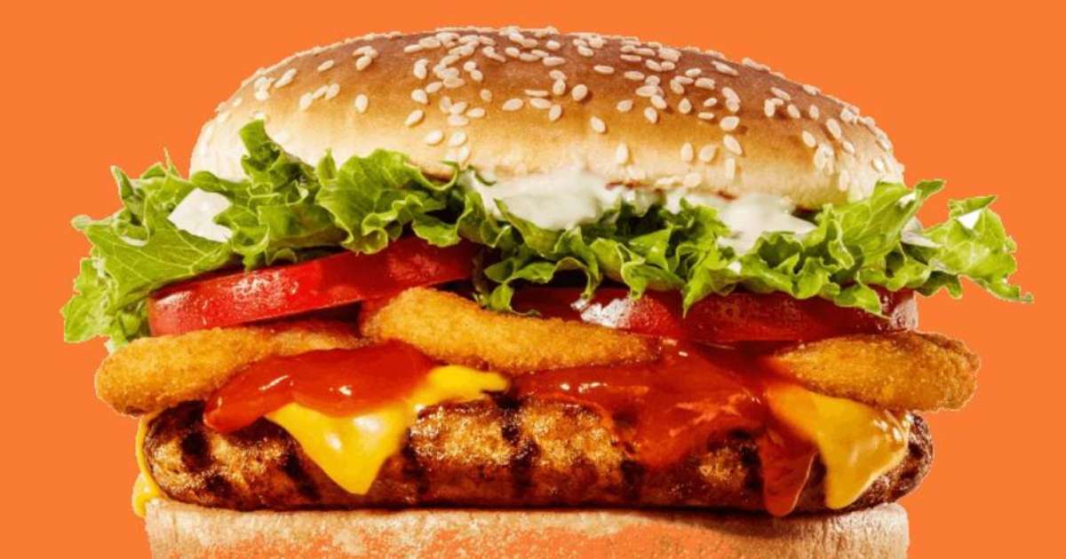 Após caso do 'McPicanha', Burger King é acusado de não usar costela em ...