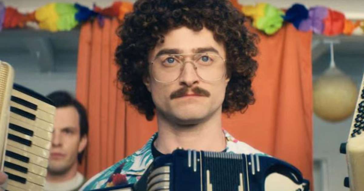 Daniel Radcliffe é "Weird Al" Yankovic em teaser de biografia