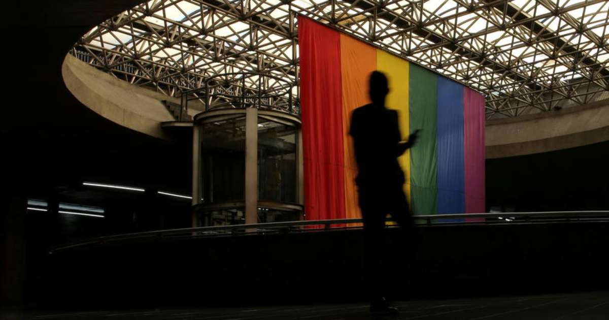 Brasil tem ao menos 5 assassinatos de LGBTI+ por semana, diz levantamento