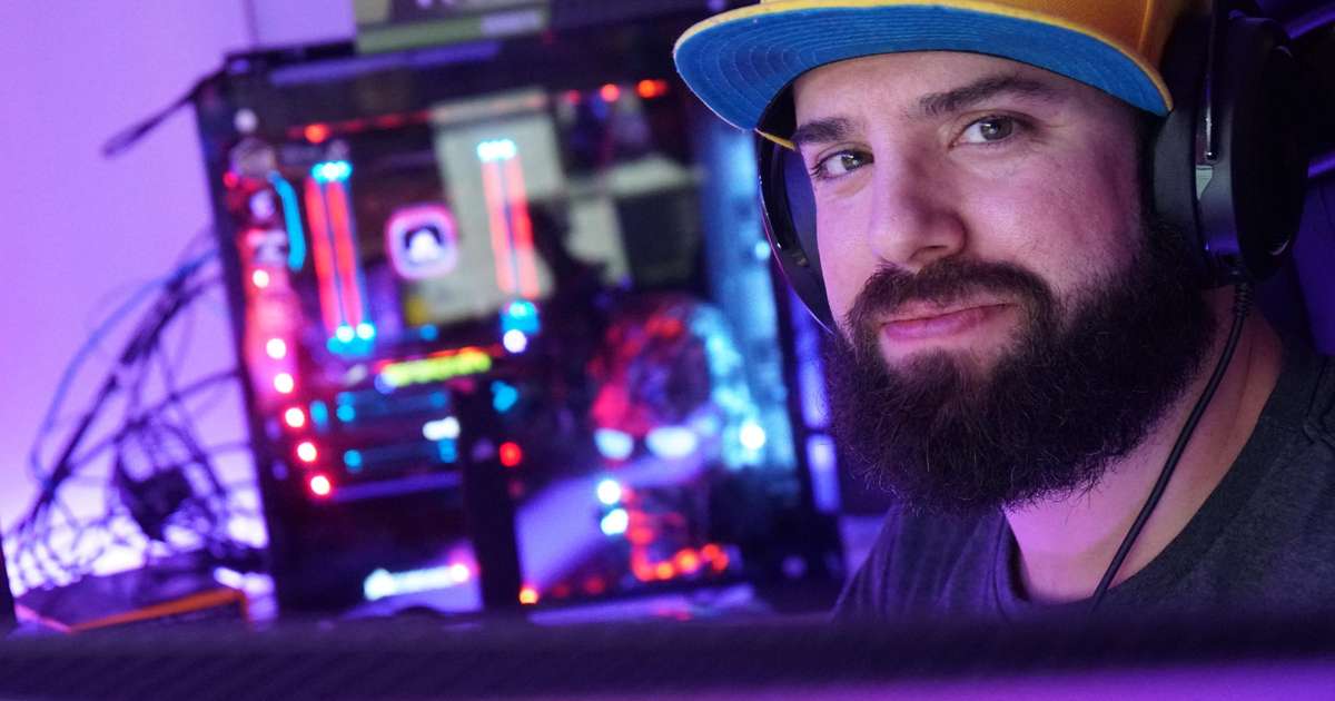 Quer fazer sucesso com lives? "Esteja sempre em 220", avisa TheDarkness