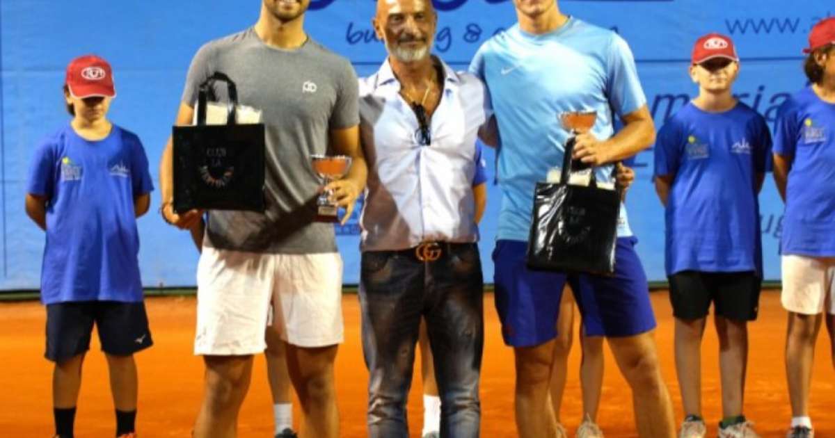 Gabriel Sidney é vice nas duplas na Itália