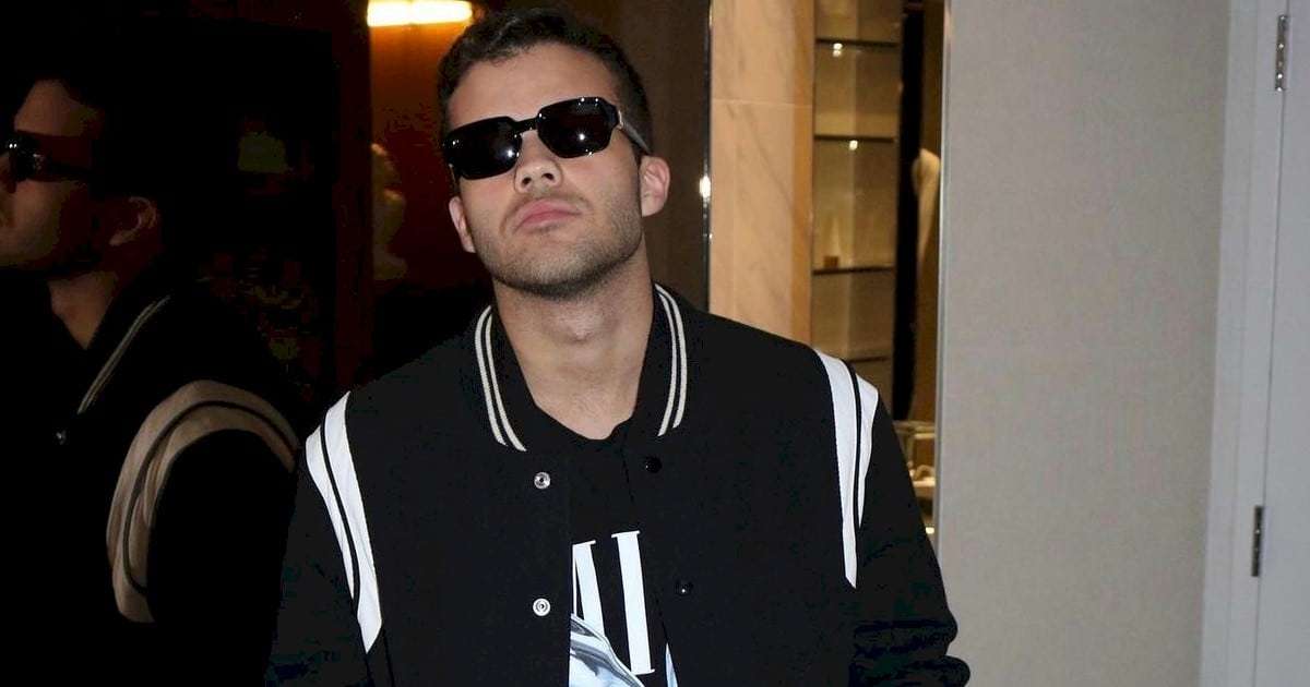 Arthur Caravellas faz sua estreia como Dj em Los Angeles