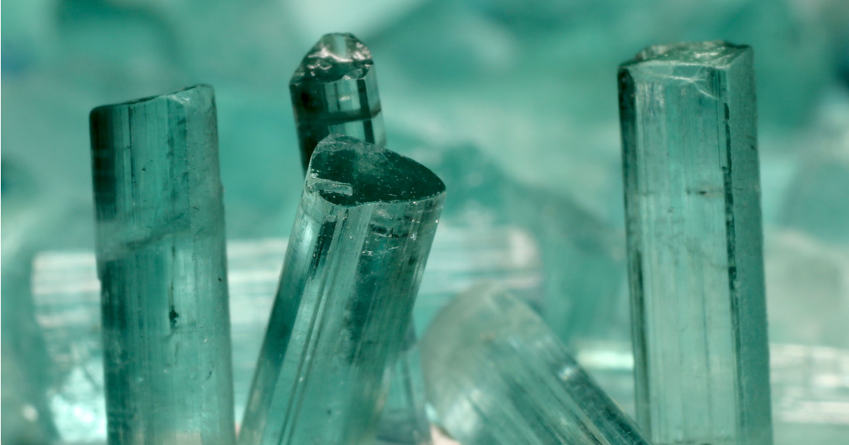 Turmalina verde: descubra o significado dessa pedra