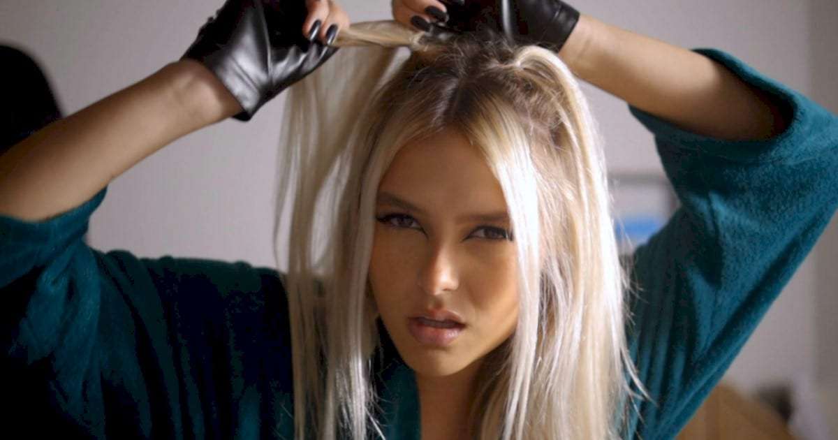 Laura Schadeck anuncia nova era da carreira com o single "Não Te Traí"