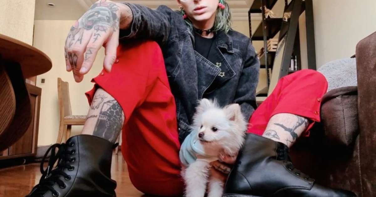 Entre o culto e o absurdo: quem é a influencer que faz rankings sobre tudo