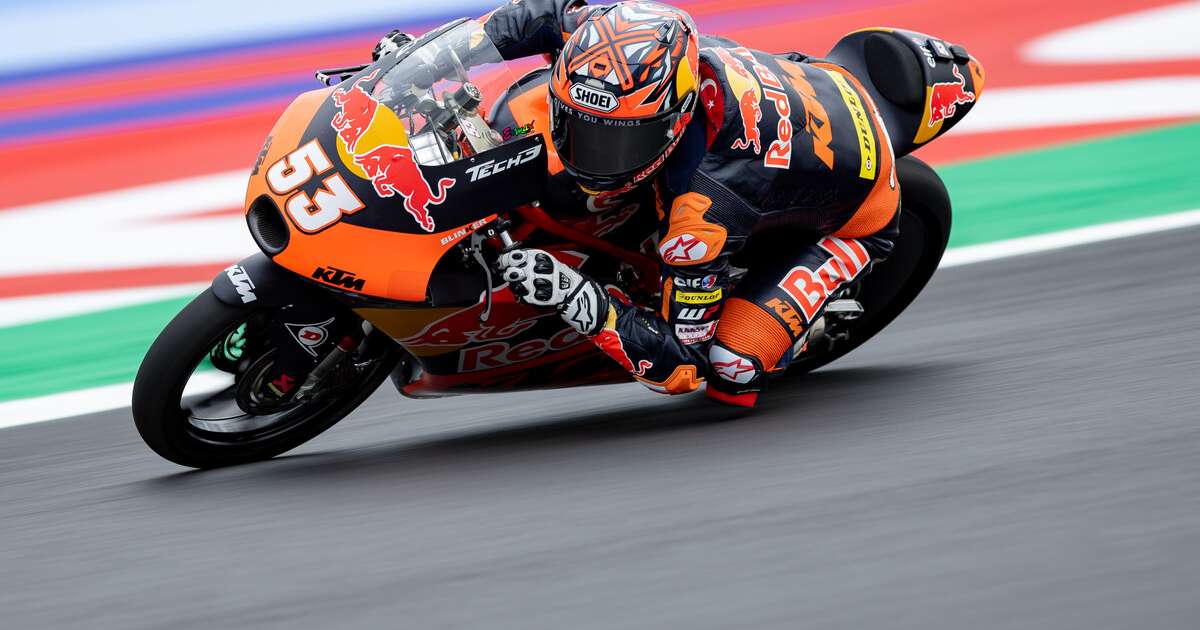 Öncü voa no limite e garante pole da Moto3 em Misano. Moreira brilha e é 3º