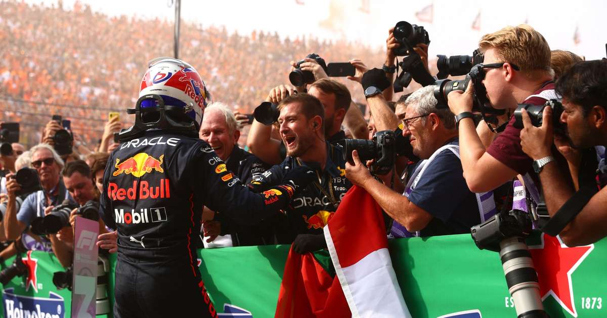 Verstappen conquista quinto hat-trick da carreira e entra no top-10 histórico da F1