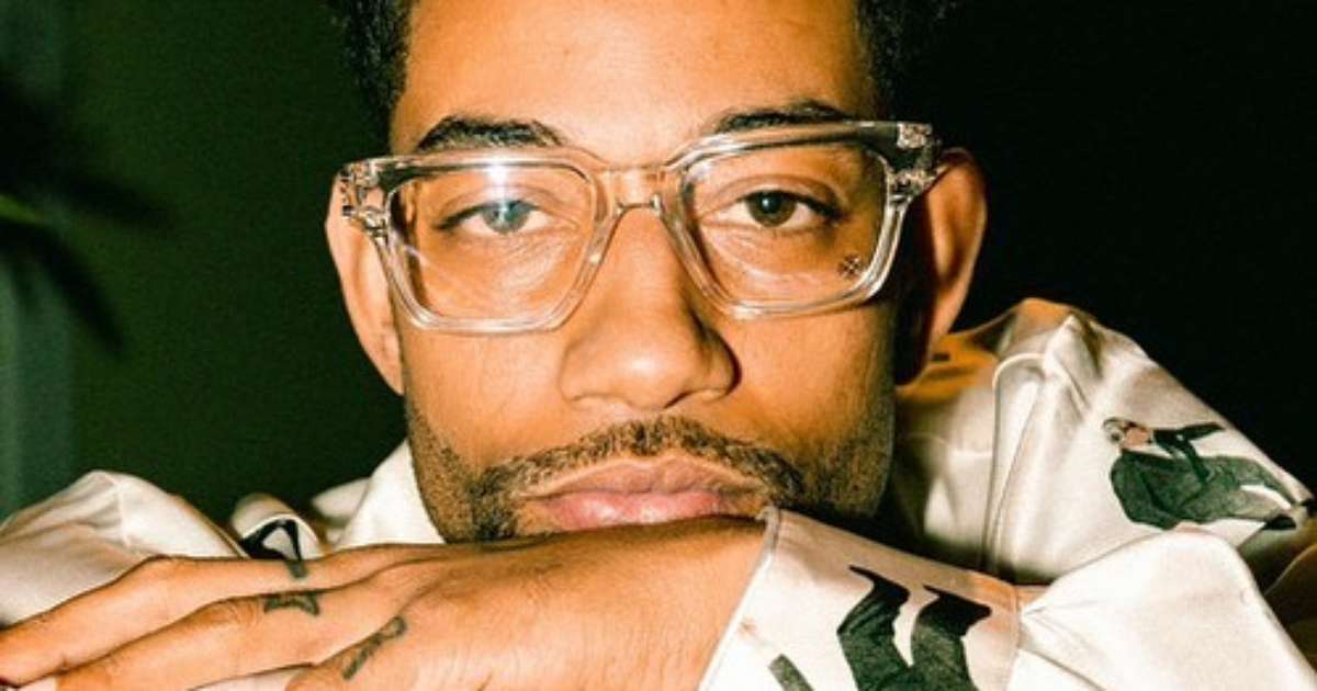 Rapper é morto a tiros em restaurante