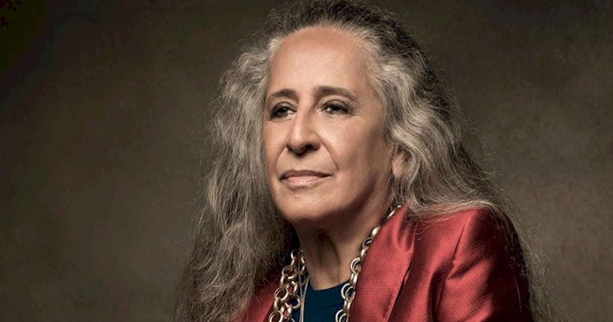Ingressos para ver Maria Bethânia em salvador se esgotam em meia hora