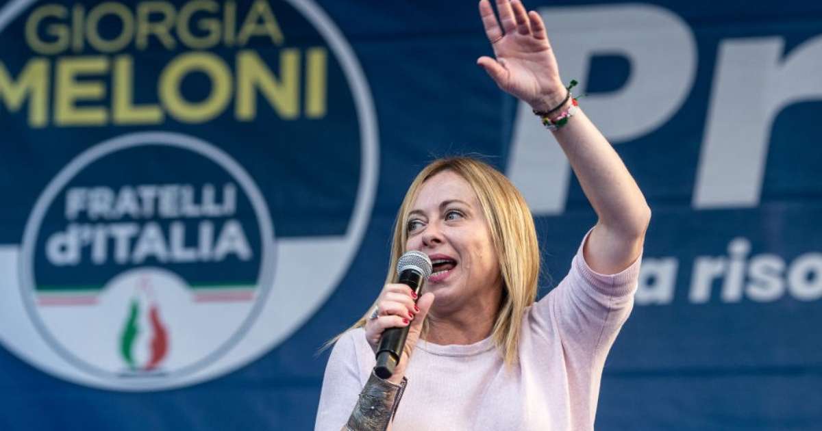 A admiradora de Mussolini que rejeita rótulo de fascista e deve se ...