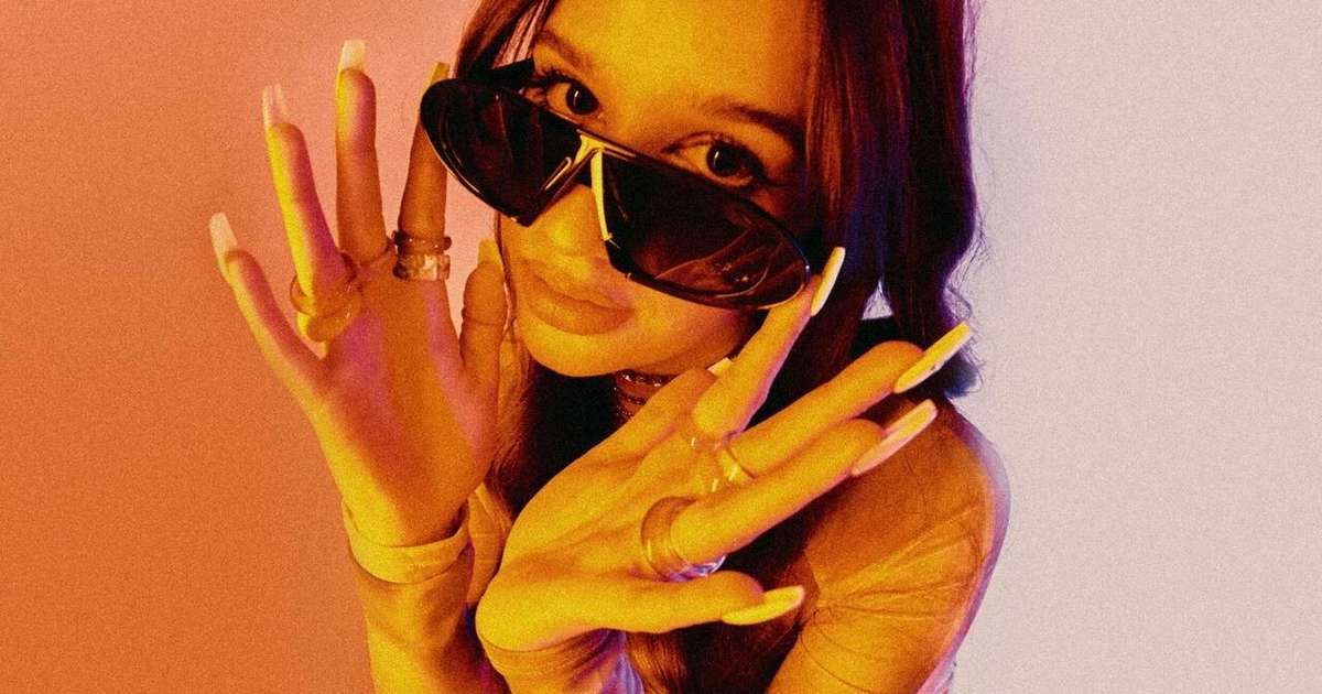 FIFA 23: Quem é Bianca Costa, brasileira na trilha do jogo