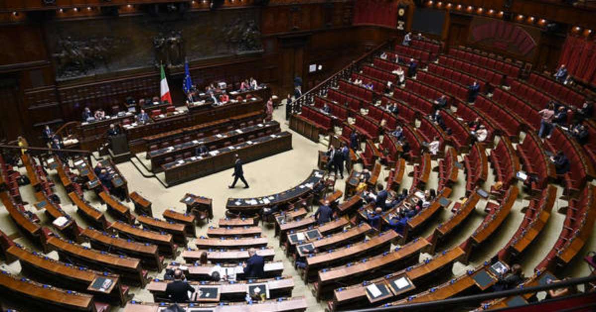 Número de mulheres no Parlamento da Itália diminui para 31%