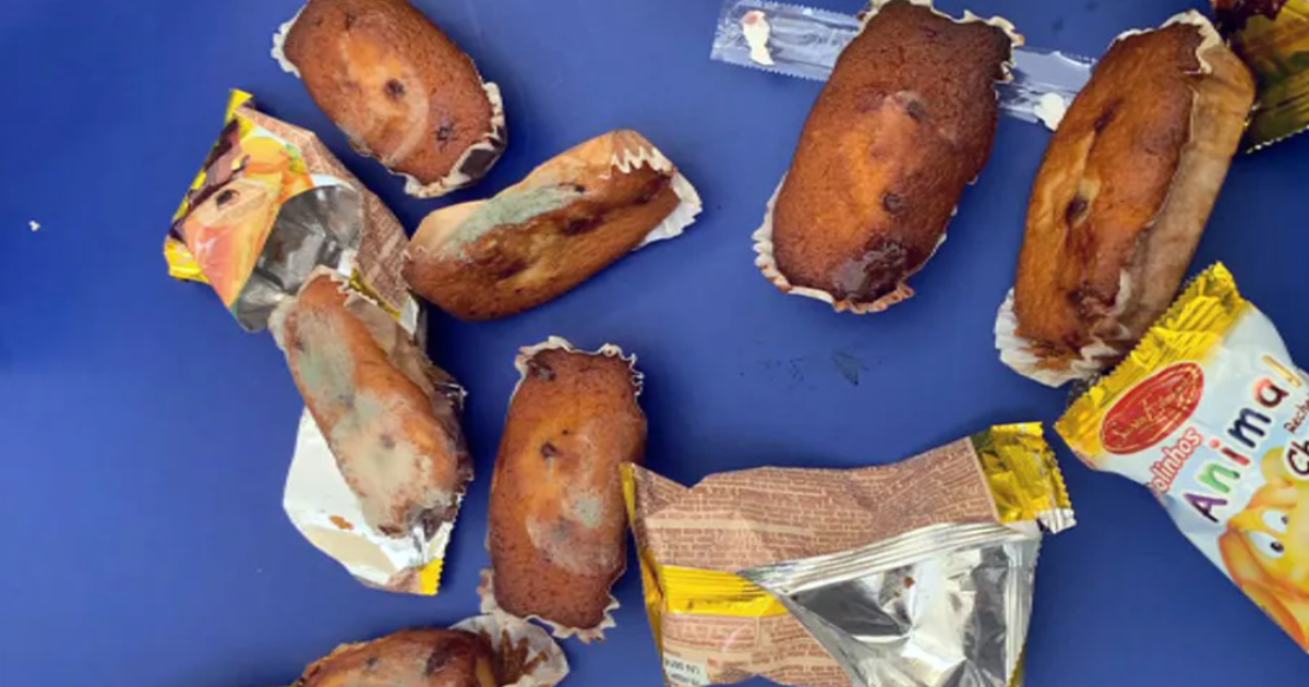 Merenda foi entregue com alimentos mofados para alunos da Faetec do RJ