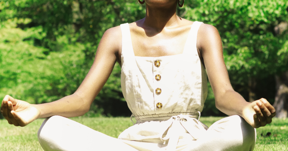 Kemetic Yoga e Yoga indiano: entenda as diferenças