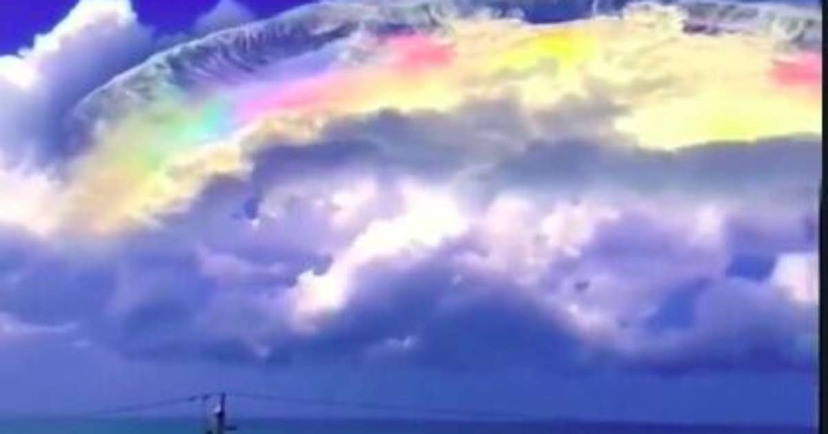 Nuvem iridescente de Piléus em São Luis, no Maranhão