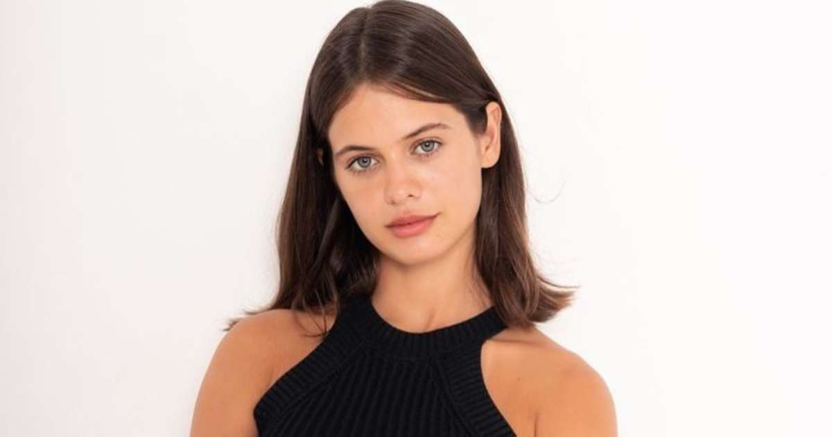 "O paraquedismo é minha válvula de escape", conta Sara Vidal