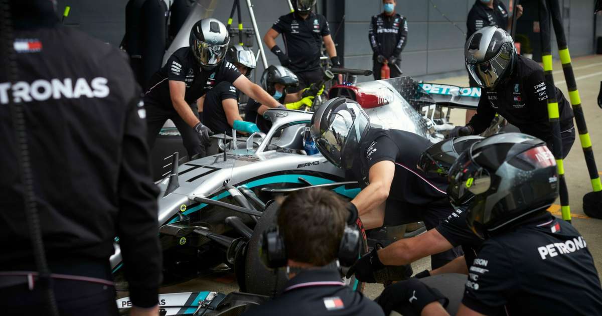 Mercedes aprova suspensão de fábricas nas férias e ideia ganha corpo na ...