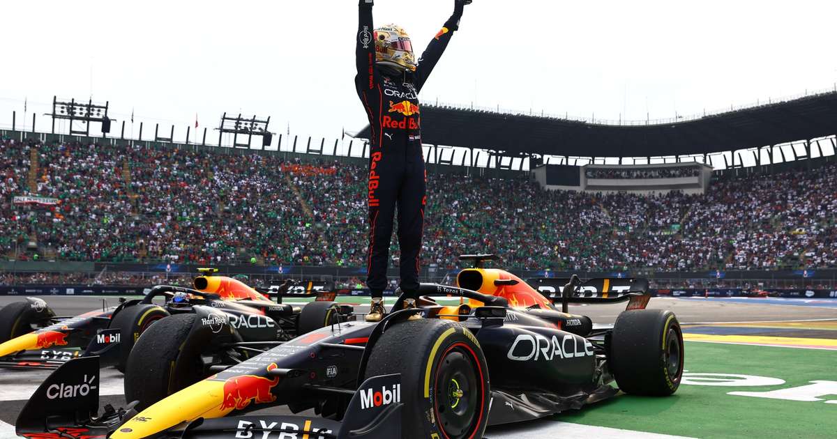 Verstappen celebra recorde, mas descarta foco em estatísticas na F1: "Vivo o momento"