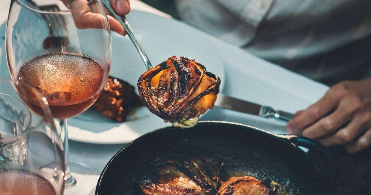 Restaurante Chou oferece jantar harmonizado em parceria com vinícola gaúcha