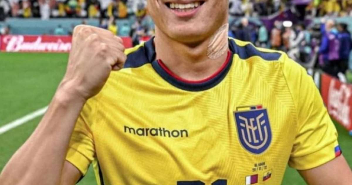 Alan Franco, do Atlético-MG, comemora estreia na Copa do Mundo com o ...