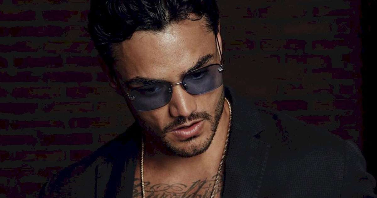 Inspirado em Charlie Brown Jr, Dom7nico aposta no rap romântico