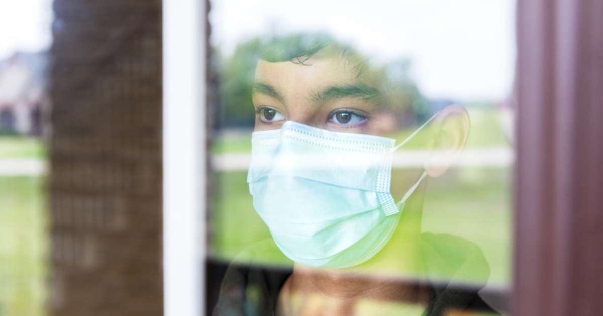 Os Jovens Que Ainda Usam Máscara Por Vergonha De Mostrar O Rosto Sou