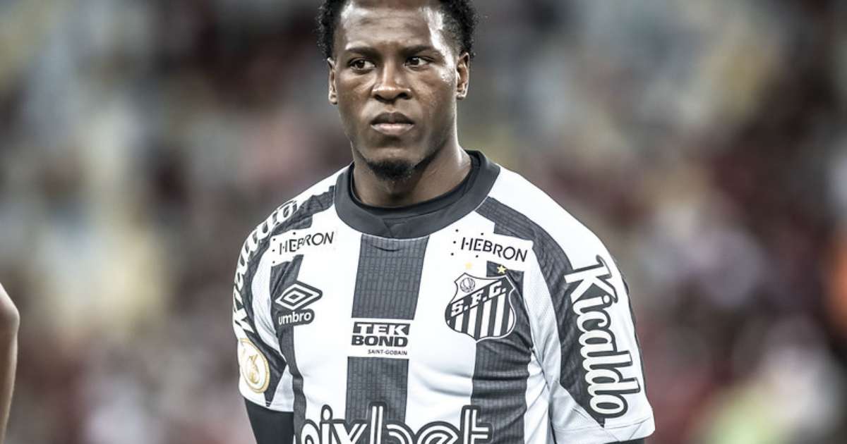 Jhojan Julio rescinde contrato e não é mais jogador do Santos