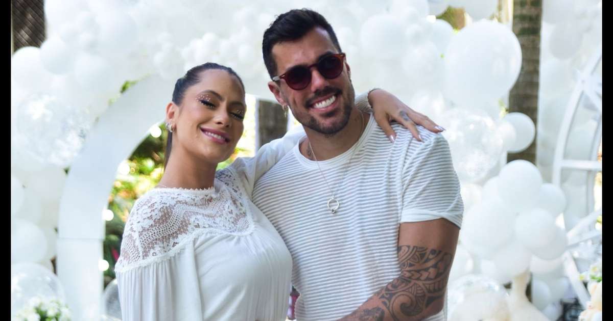 Lipe Ribeiro e Dessa Castorino descobrem sexo do bebê de forma ...