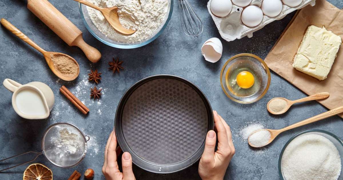 Sem grudar! Aprenda a untar formas do jeito correto