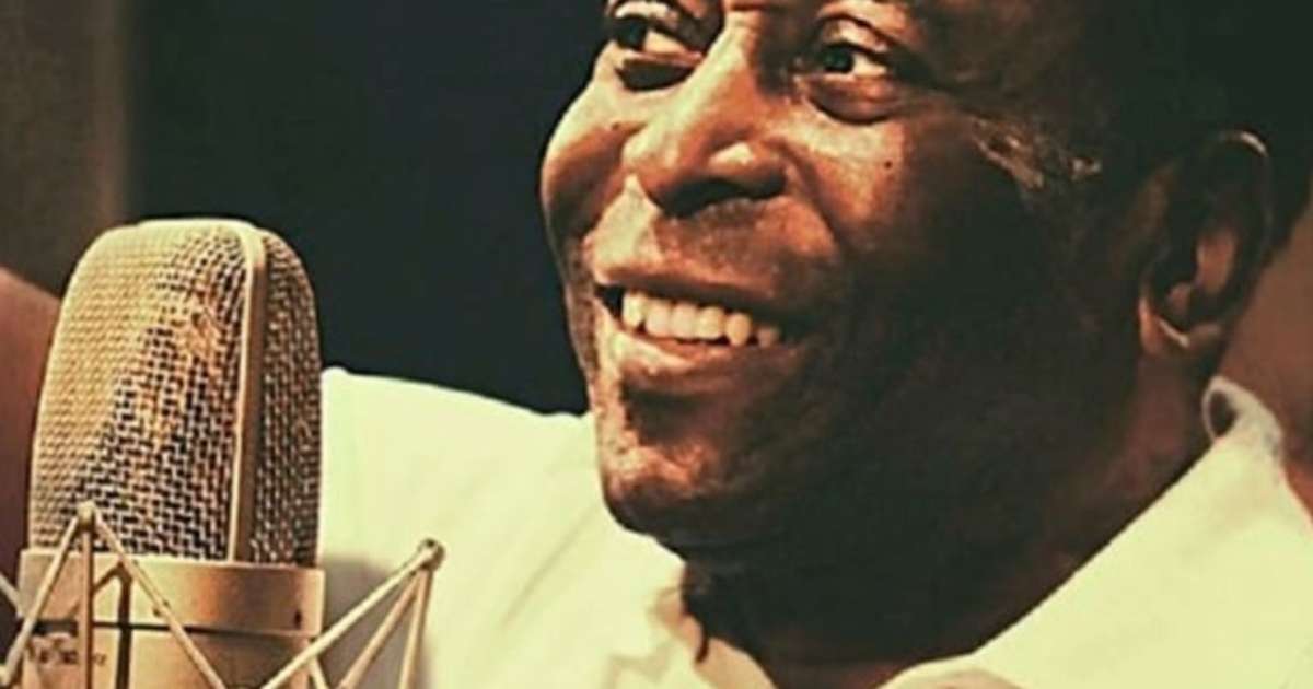Pelé cantor e compositor: conheça momentos do Rei na música brasileira