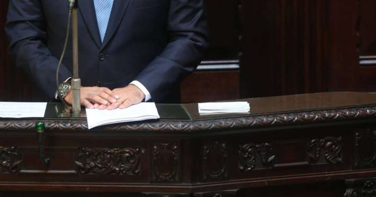 Cláudio Castro agradece a Bolsonaro pelo apoio para se reeleger no Rio ...