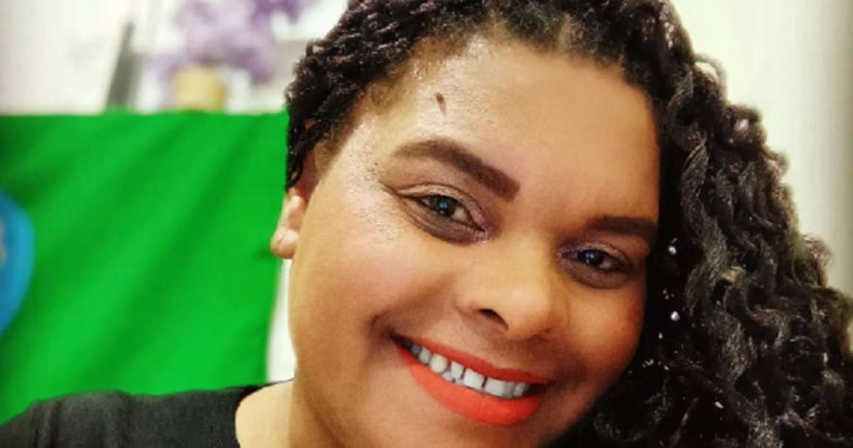 'Espero que sirva para disseminar a realidade dos catadores', diz Aline Sousa, mulher negra que ...