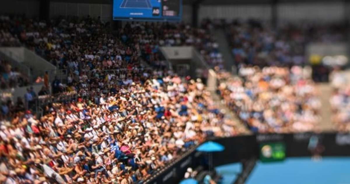 Tênis: Australian Open volta a bater recorde de público