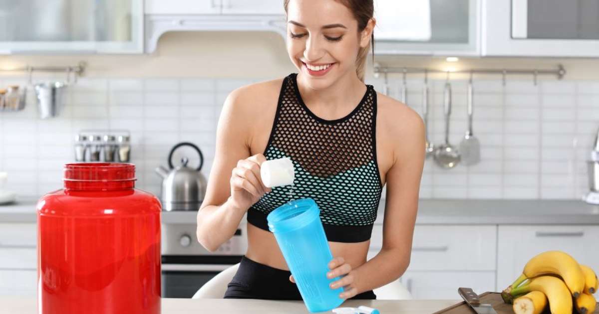 Whey Protein: entenda os benefícios e aprenda 6 receitas surpreendentes