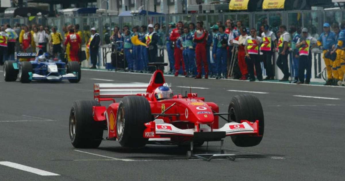 Preso no Cavalete: a Ferrari realmente sabotou Barrichello?