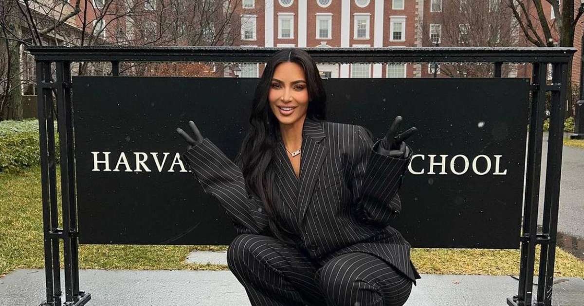 Kim Kardashian dá palestra sobre negócios em Harvard: 'Muito orgulhosa'