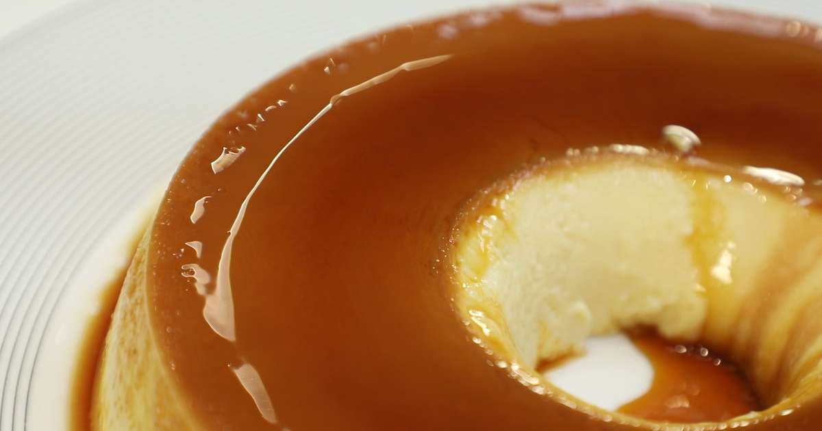 Dica de Chef: aprenda o segredo para fazer pudim com e sem furinhos