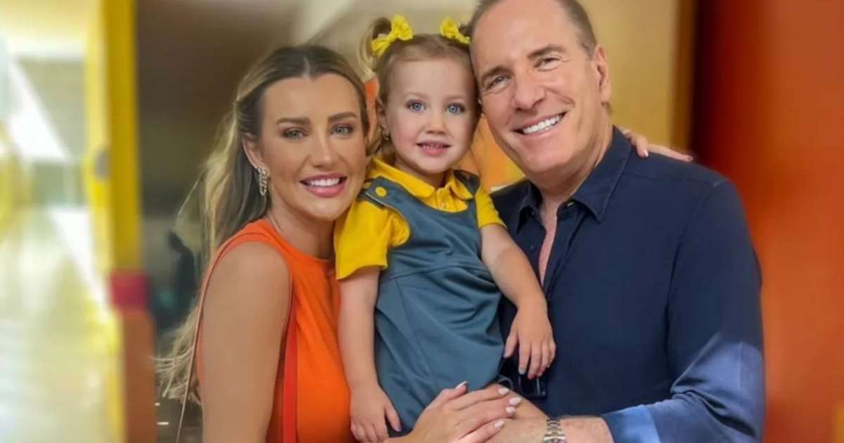 Em tratamento contra câncer, Roberto Justus exibe cabelo curto ao levar ...