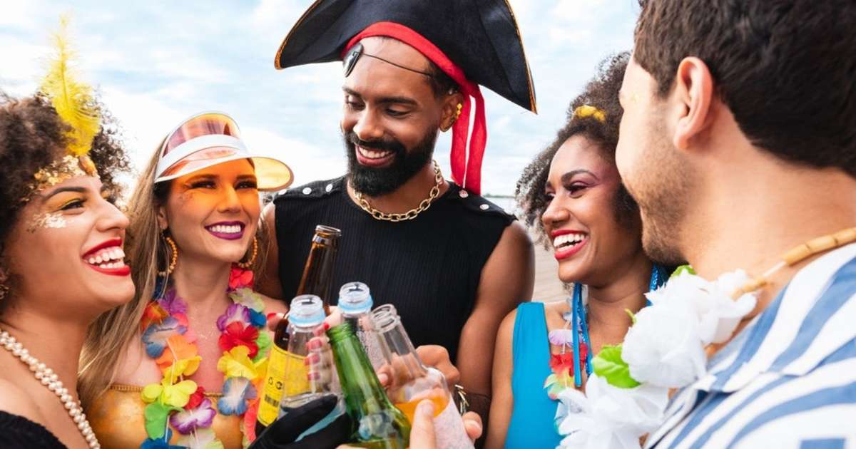 Essas dicas vão te ajudar a gelar suas bebidas rapidinho para o Carnaval