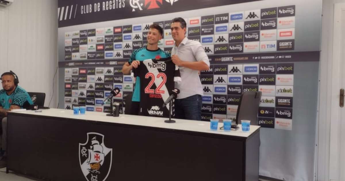 Capasso é apresentado no Vasco e destaca momento na carreira: 'Me sinto ...
