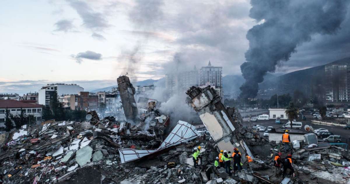 Sismólogo que previu terremoto na Turquia alerta: "Teremos outro mais ...