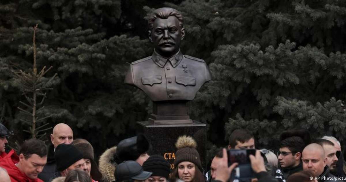 Por que Stalin voltou a ser popular na Rússia?
