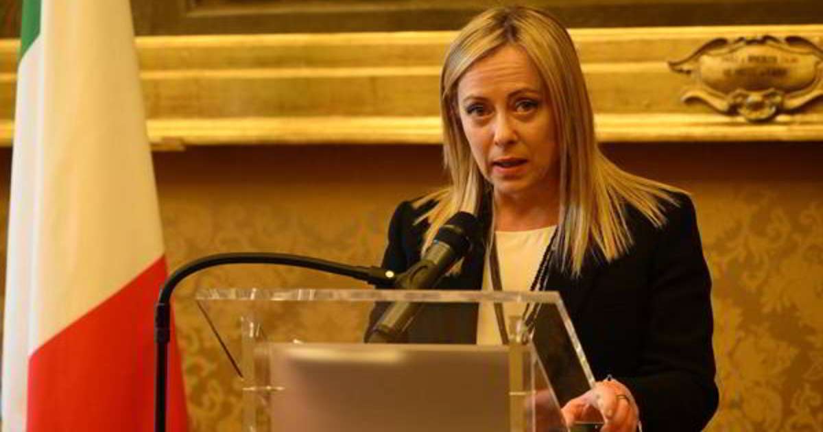 Meloni quer mais mulheres em cargos de liderança