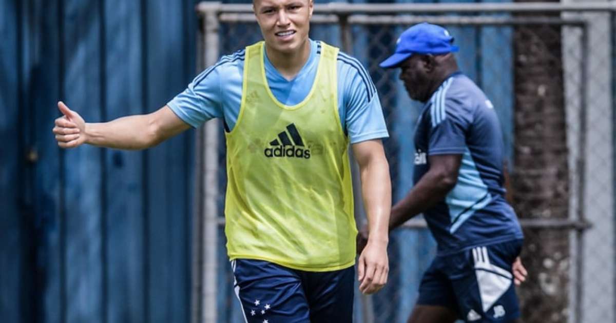 Marlon faz o 1º treino no Cruzeiro e pode estrear contra o América-MG