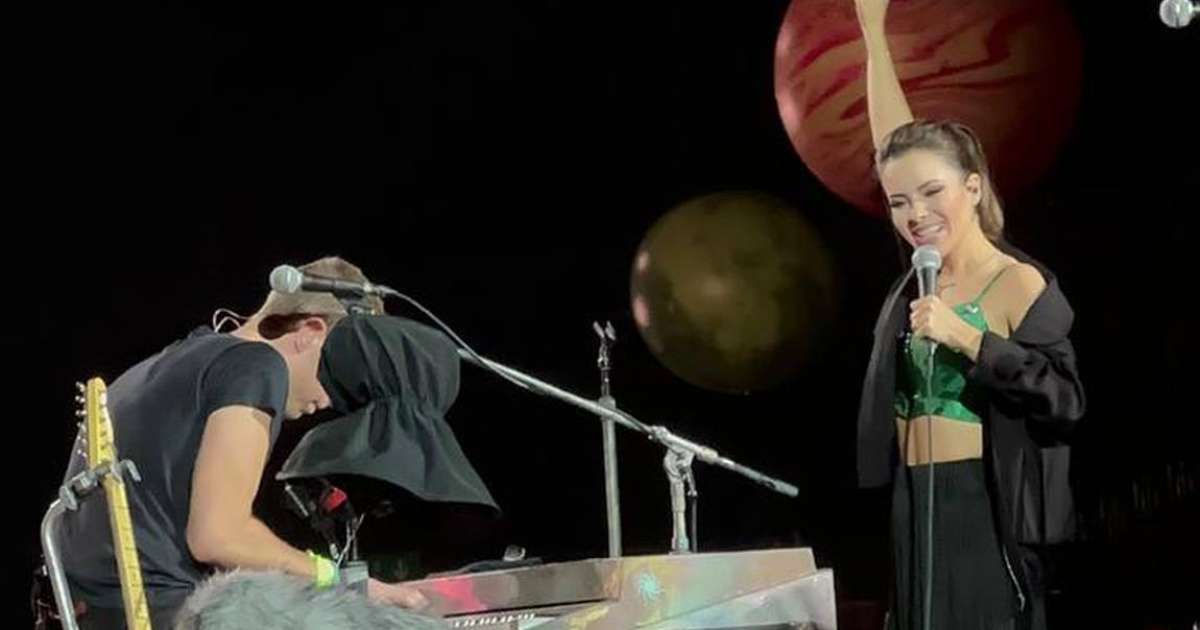 Sandy divide o palco no quarto show do Coldplay em SP e canta sucessos ...