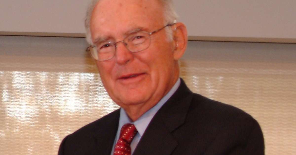 Gordon Moore, cofundador da Intel e criador da 'Lei de Moore', morre ...