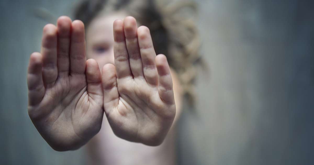 No Brasil, mais de 90% das agressões contra crianças acontecem em casa