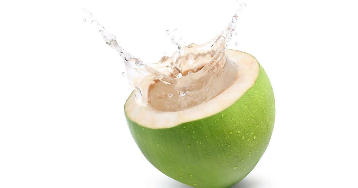 Além da hidratação: 5 motivos para apostar na água de coco