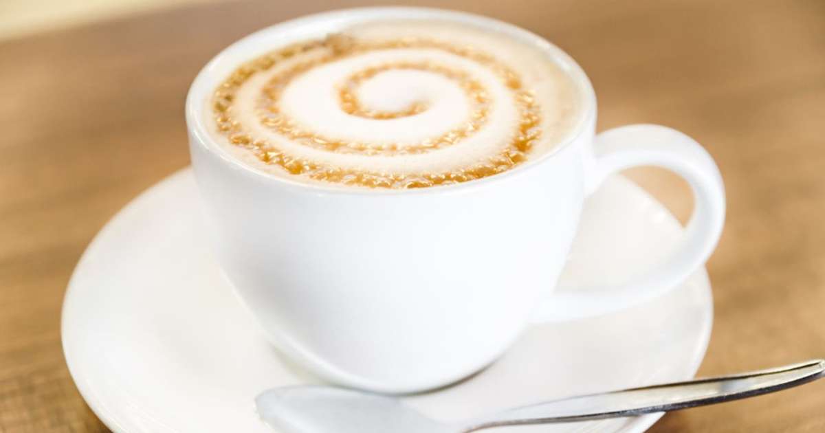 Café macchiato: como fazer a bebida de cafeteria em casa